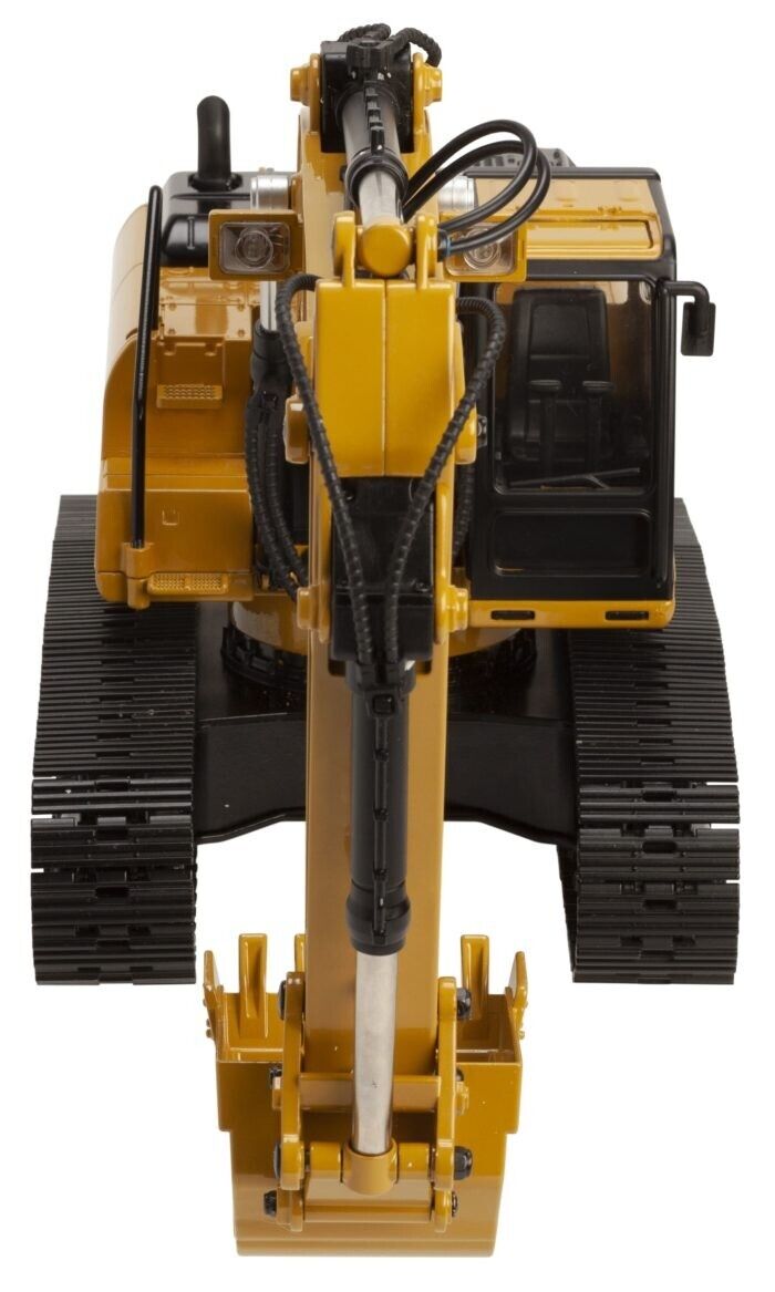 CAT 1/20 RC 330D Metal Excavator - Exclusive Caterpillar Replica ...